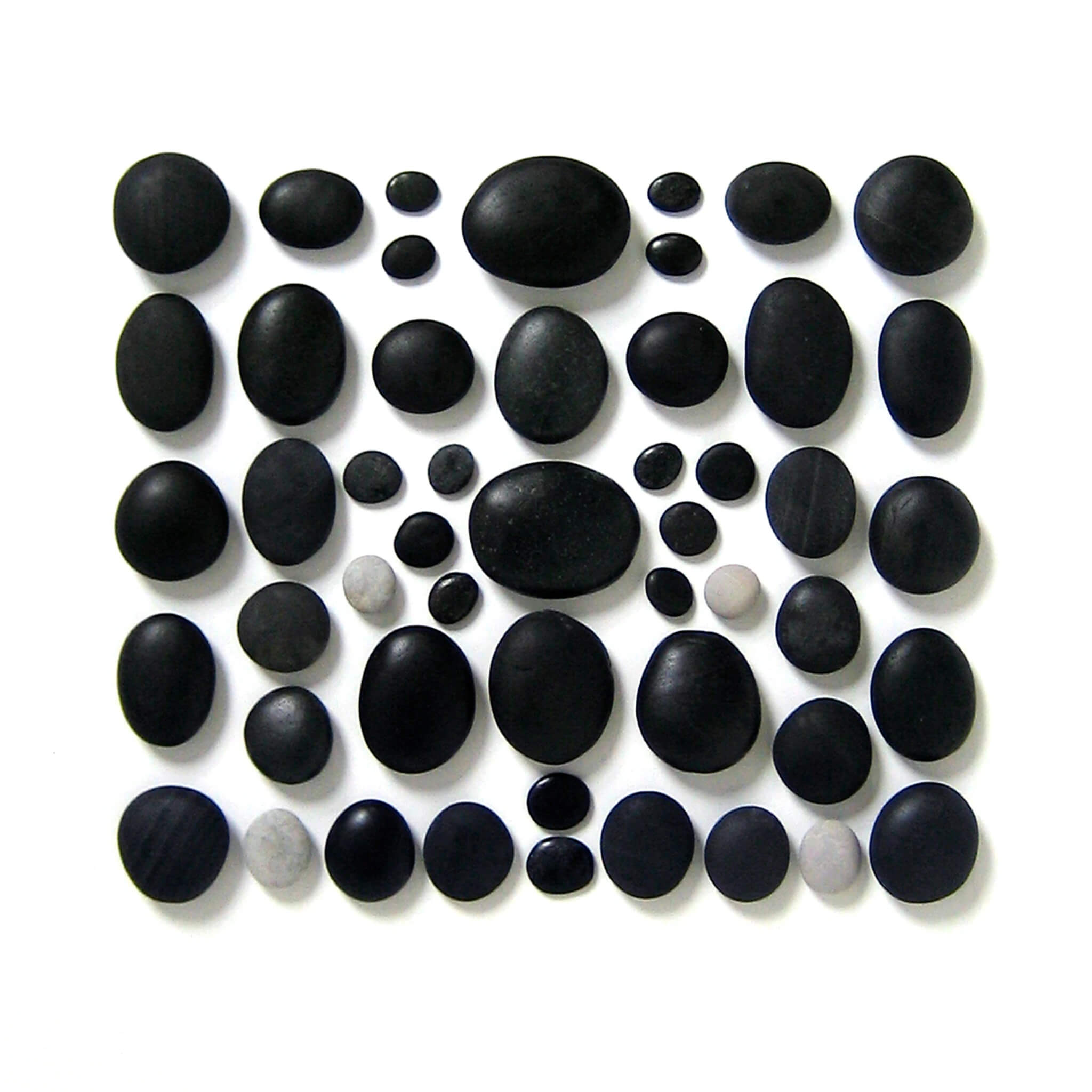 Hot Stone Massage Supplies | Basalt Stones & Professional Heaters